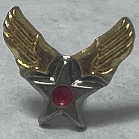 Jewelry | Wwii Usaaf Award Pin Saad Winged Star Red Center Air Force ...